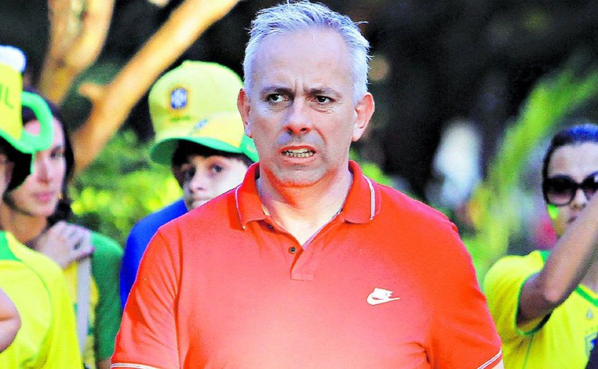 Rey sin corona: mensajes revelan poder de Felicevich en La Serena