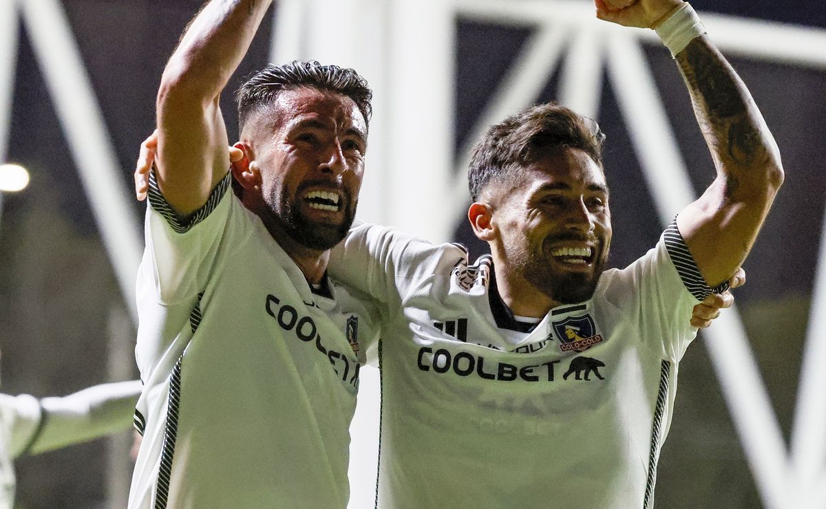 Tabla: Colo Colo se pone al día y le da duro golpe a U de Chile en la punta