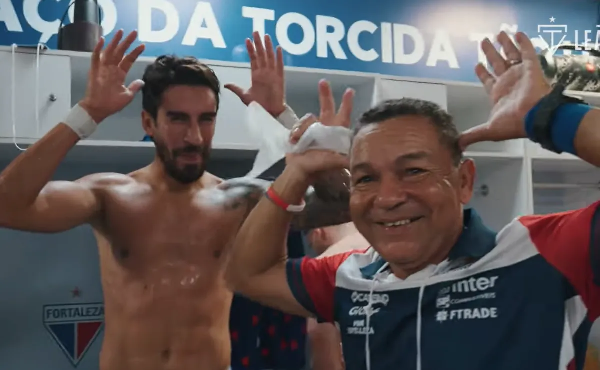Gato Lucero y Deyverson protagonistas en festejo de paliza a Colo Colo