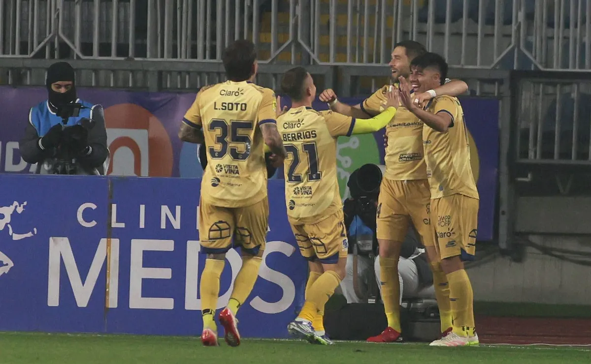 Everton resiste al brillante Francisco González y vence a O'Higgins