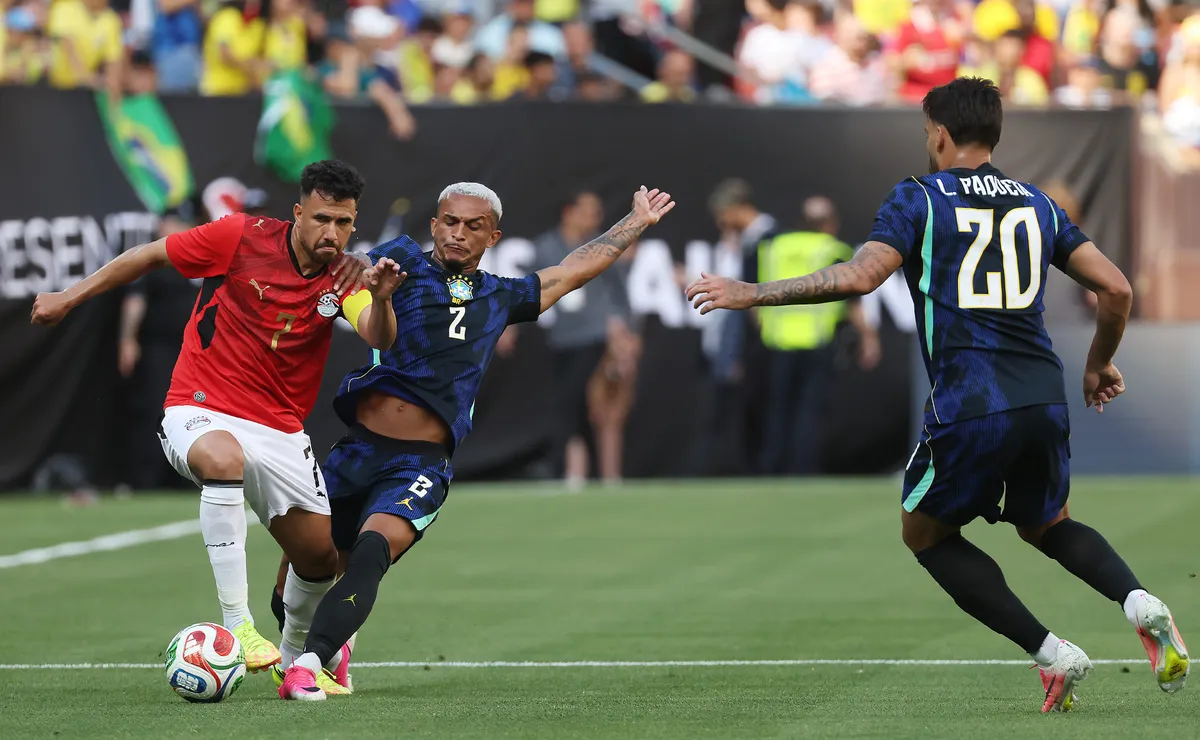 Brasil pierde a Wesley a cinco días del Mundial y tiene reemplazante